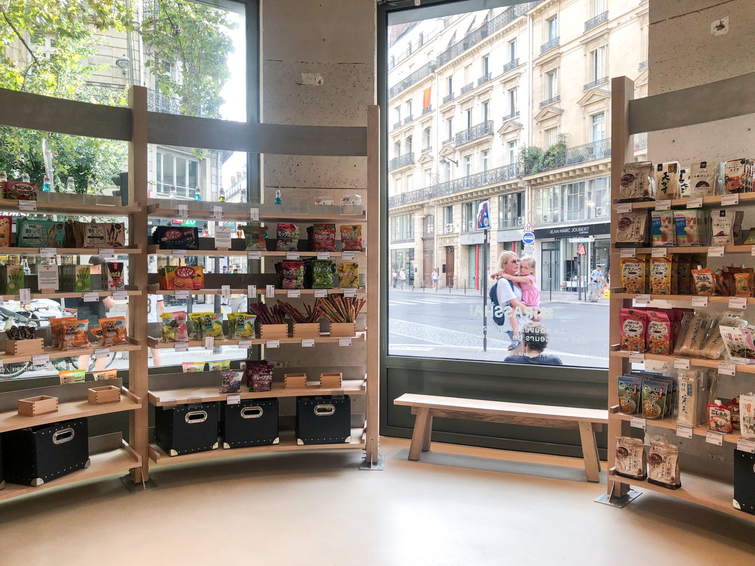 パリの新しい日本スポット「iRASSHAi イラッシャイ」に行ってきました〜！ | トリコロル・パリ : パリとフランスの旅行・観光情報